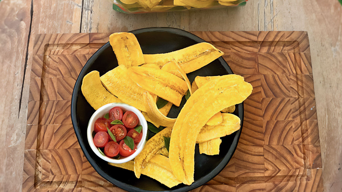 LULÚ Mini Plantain Caprese Salad – LuluPlantainchips